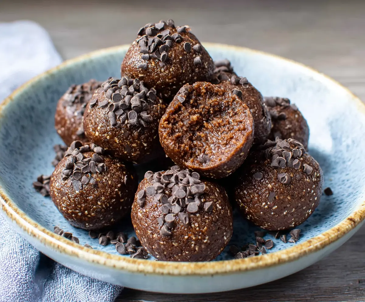 Easy Chocolate Brownie Protein Balls